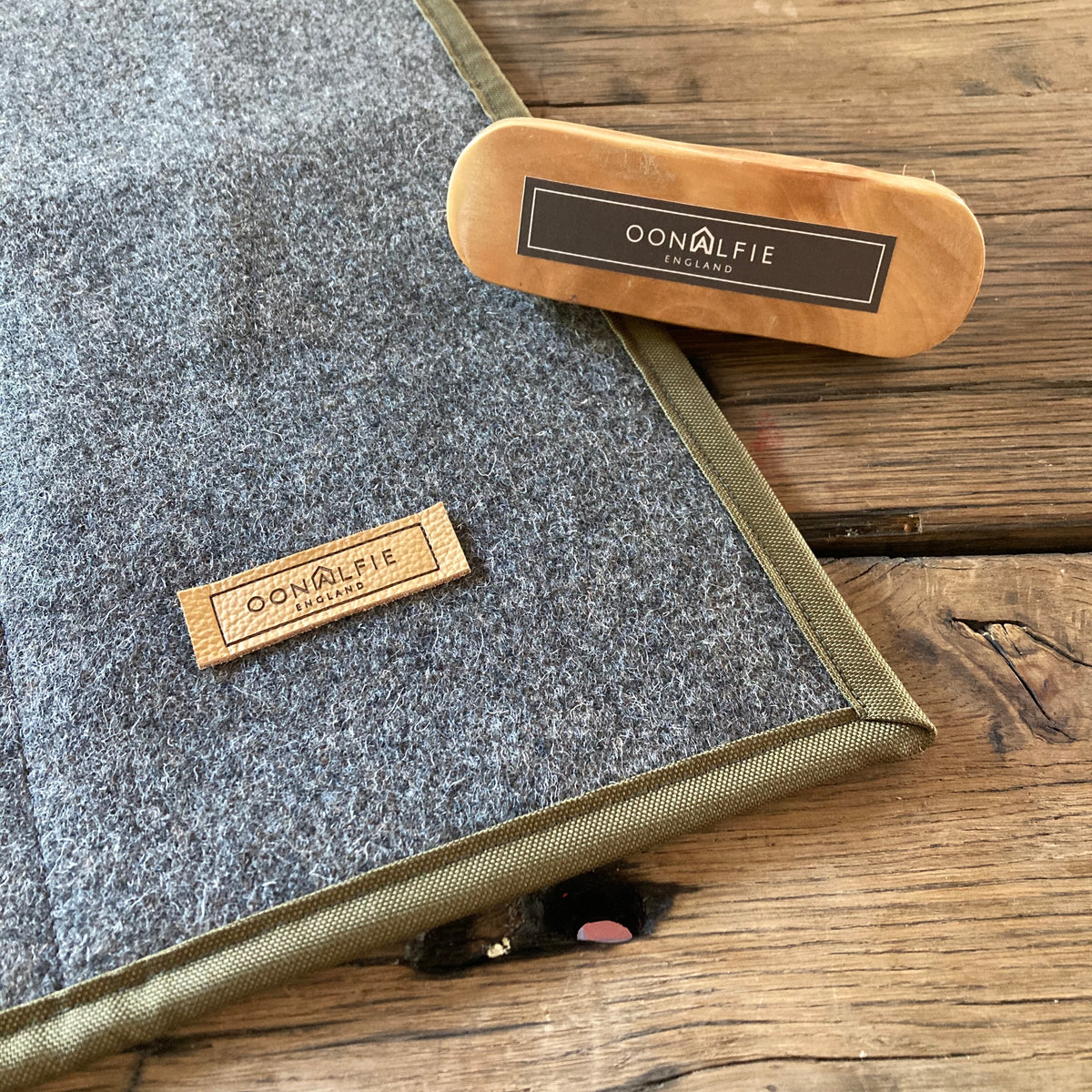 Waterproof Dog Settle Mat - Masai Mara – Oonalfie